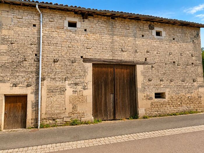 Saint-Dizier, Marnaval : Maison 1 pièce à vendre