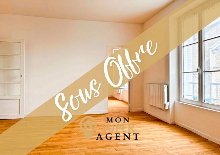Appartement à vendre - Melun, Centre-ville - 2 pièces - 1 chambre