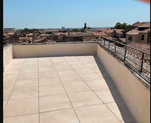 Appartement 4 pièces à Nîmes, Ecusson, Arènes, à vendre