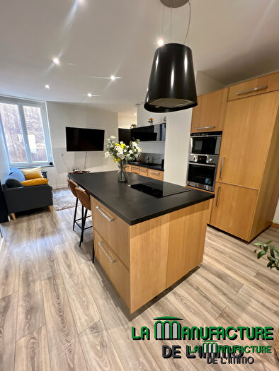 Appartement 4 pièces à louer à Saint-Étienne, Crêt de Roc