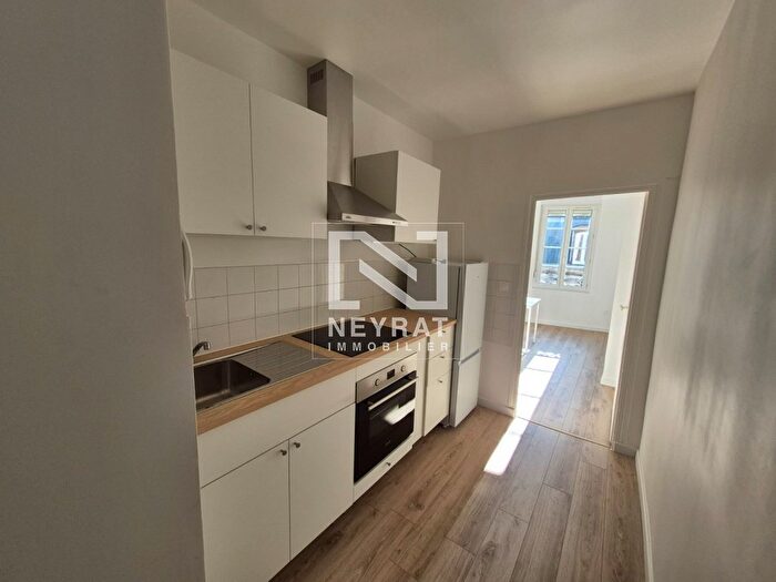 Autun, Centre-ville : Appartement 2 pièces à louer