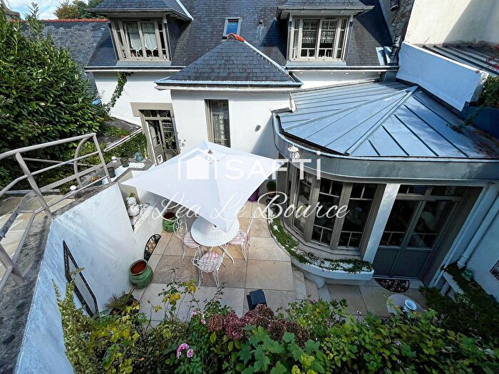 Maison 9 pièces à Quimper, Locmaria, Tourelle, Kervir, à vendre