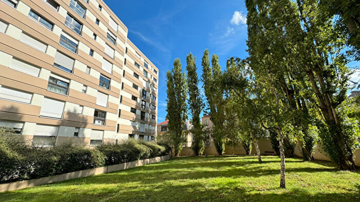 Appartement à vendre - Nancy, Poincaré, Foch, Anatole France, Croix de Bourgogne - 3 pièces - 2 chambres