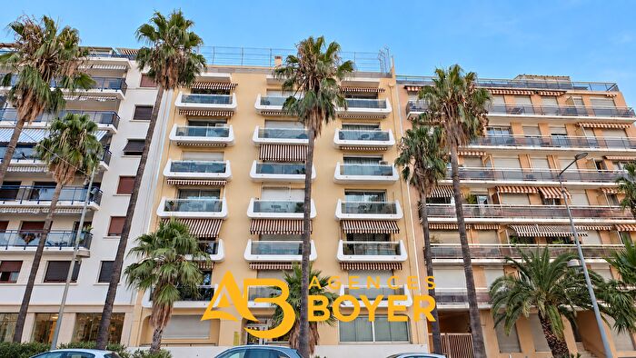 Hyères, Centre-ville - Appartement 4 pièces à vendre