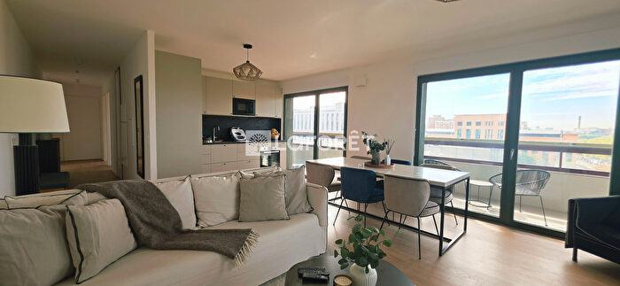 Appartement 3 pièces à Saint-Denis, Pleyel, à vendre