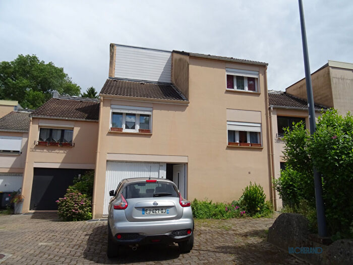 Maison 4 pièces à Villeneuve-d'Ascq, à vendre