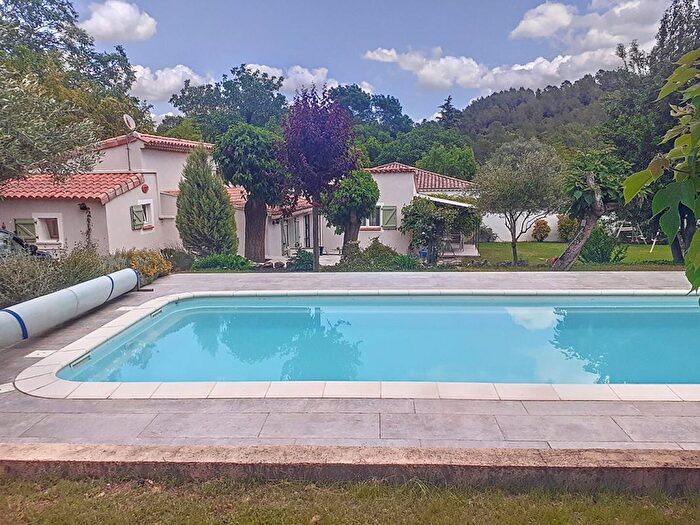 Le Val : Maison 6 pièces à vendre