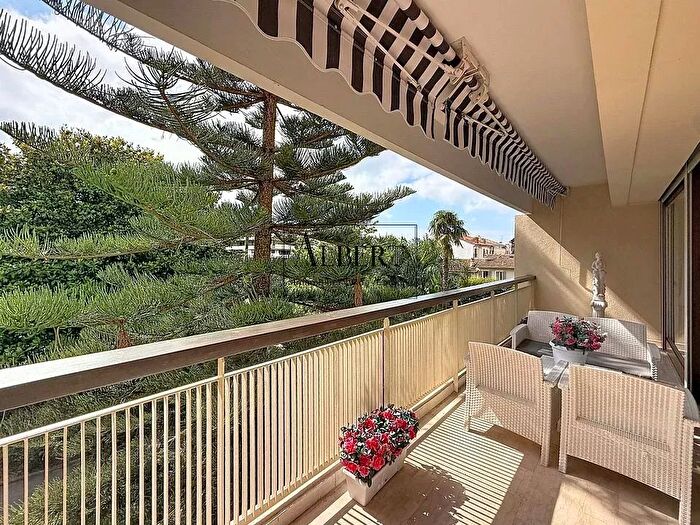 Appartement 3 pièces à vendre - Cannes, Californie Pezou