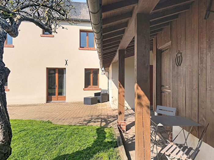 Maison 4 pièces à vendre à Pont-lévêque