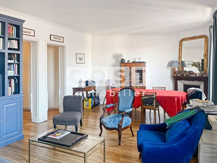 Appartement 5 pièces à Hauts dAsnières-Métro, Asnières-sur-Seine, à louer