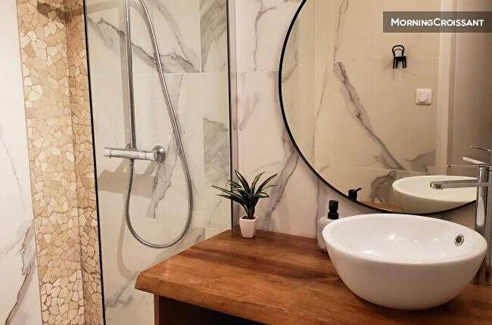 Saint Lazare, Marseille 3ème arrondissement : Appartement 4 pièces à louer