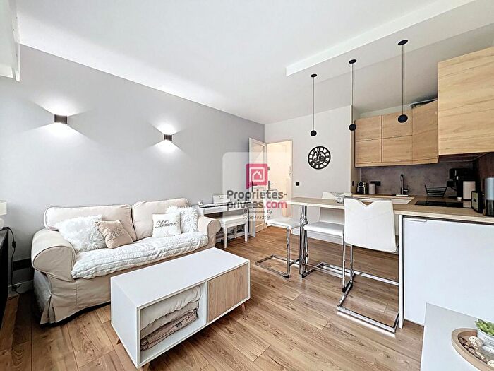 Appartement à vendre - Ugine - 2 pièces - 1 chambre