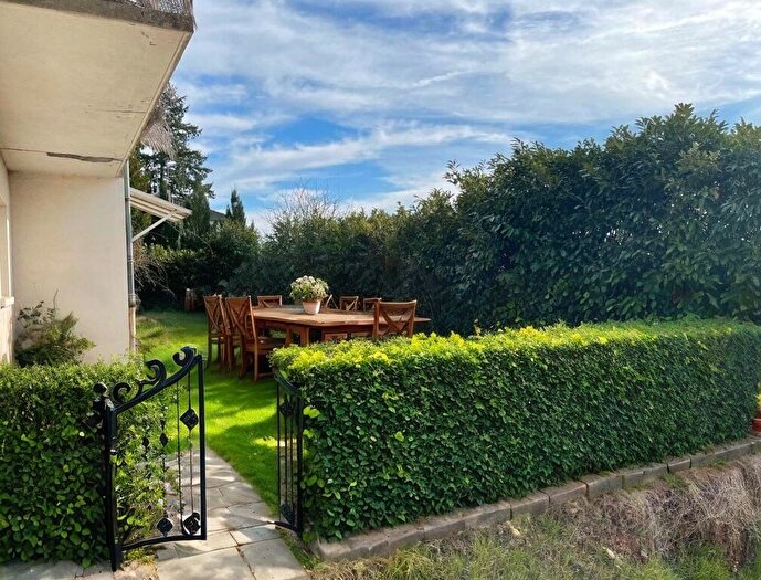 Appartement à vendre - Charbonnières-les-Bains - 2 pièces - 1 chambre