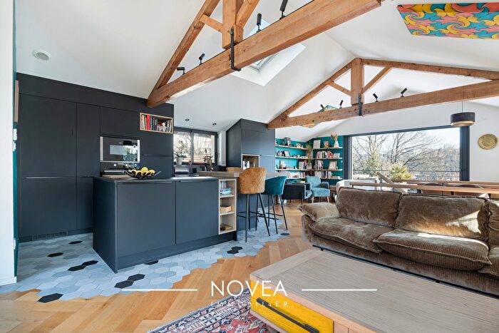 Maison à vendre - Lyon e , Saint-Rambert - 5 pièces - 4 chambres