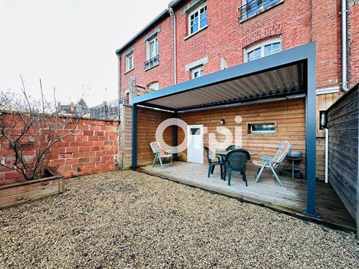 Maison à louer - Centre, Soissons - 4 pièces - 3 chambres