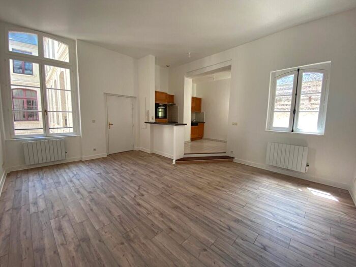 Appartement à louer - Dieppe, Centre-ville, Saint-Pierre, Chanzy - 2 pièces - 1 chambre