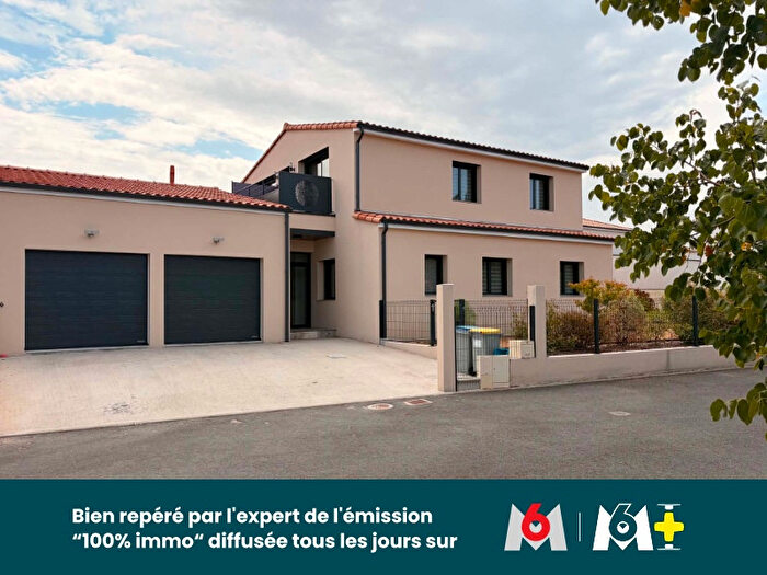 Maison 11 pièces à Basse-Goulaine, à vendre