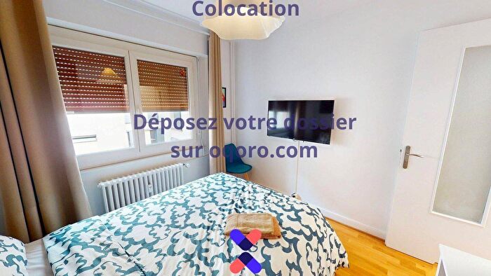 Appartement à louer - Centre, Annemasse - 4 pièces - 3 chambres