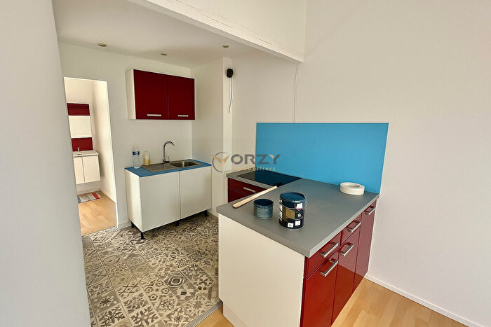 Appartement à louer - Avignon, Magnanen, Teinturiers - 3 pièces - 2 chambres