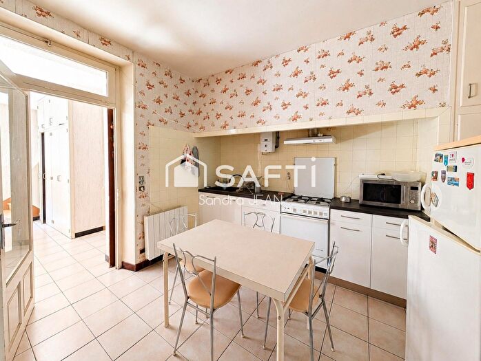 Appartement 6 pièces à Carmaux, à vendre