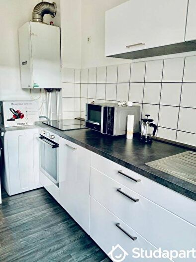 Koenigshoffen Est, Strasbourg - Appartement 1 pièce à louer