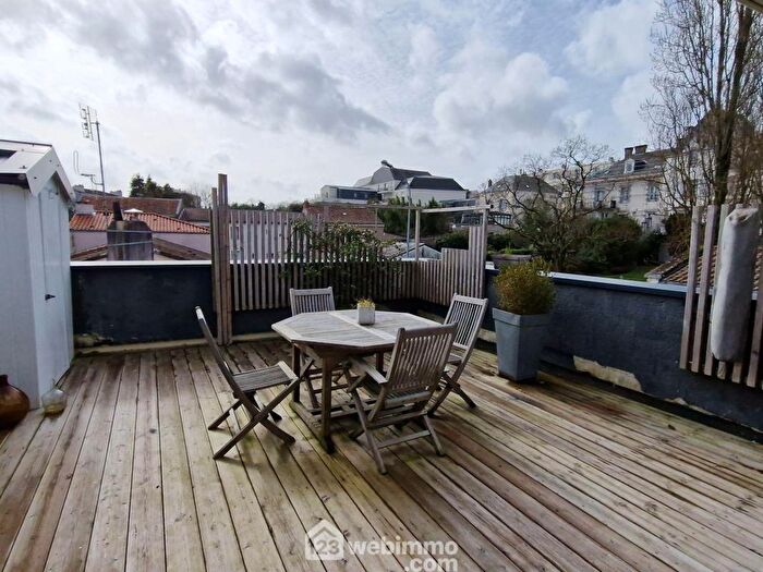 La Roche-sur-Yon, Pentagone, Pont-Morineau : Appartement 6 pièces à vendre