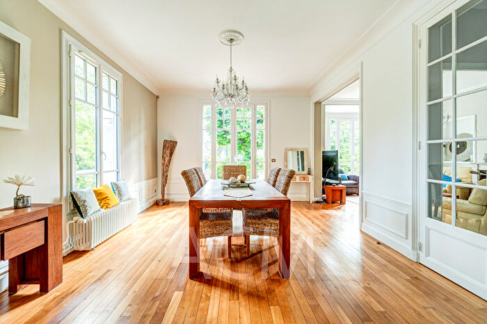 Maison 8 pièces à vendre à Maisons-Laffitte, Centre-ville