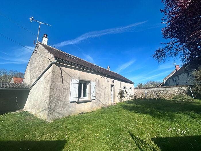 Maison à louer - Chevrainvilliers - 4 pièces - 3 chambres