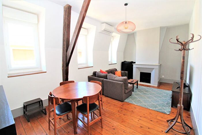 Appartement 4 pièces à louer à Toulouse, Busca, Jardin des plantes, Port Saint-Sauveur