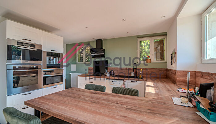 Vevy : Maison 4 pièces à vendre