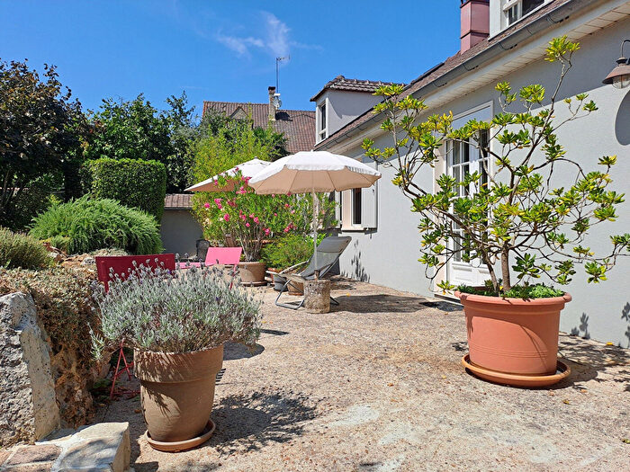 Sonchamp : Maison 7 pièces à vendre