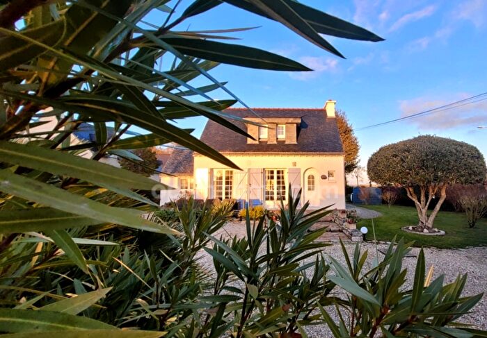 Maison à vendre - Noyalo - 5 pièces - 3 chambres