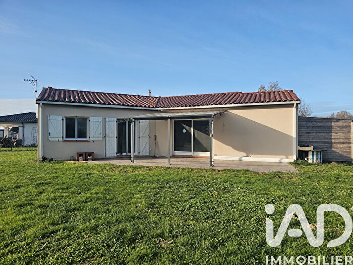 Maison à louer - Castelsarrasin, Courbieu, Marchés, Gandalou, Saint-Jean - 4 pièces - 3 chambres