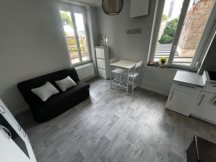 Nancy, Poincaré, Foch, Anatole France, Croix de Bourgogne - Appartement 1 pièce à vendre