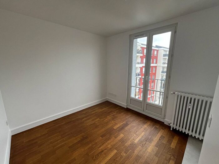 Appartement à louer - Hauts dAsnières-Métro, Asnières-sur-Seine - 2 pièces - 1 chambre