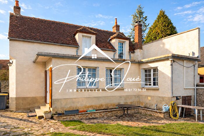 Maison à vendre - Saint-Maurice-aux-Riches-Hommes - 5 pièces - 2 chambres