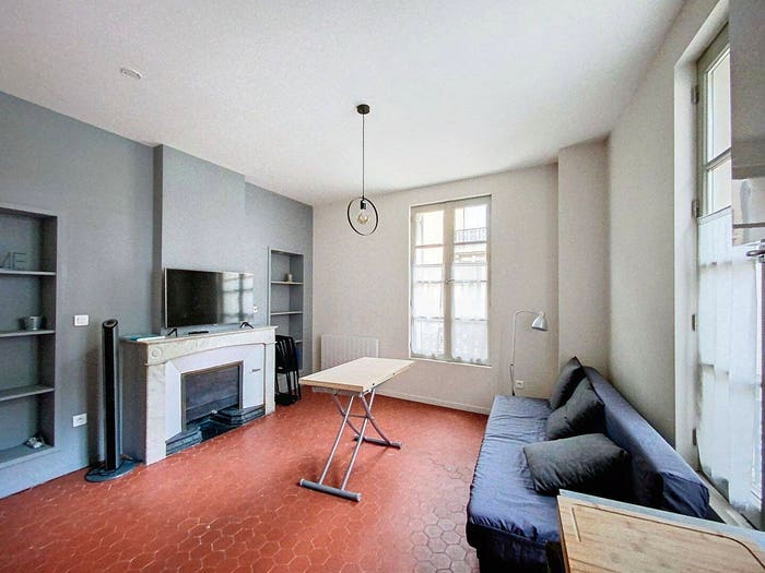 Zone Pietonne, Avignon - Appartement 2 pièces à louer