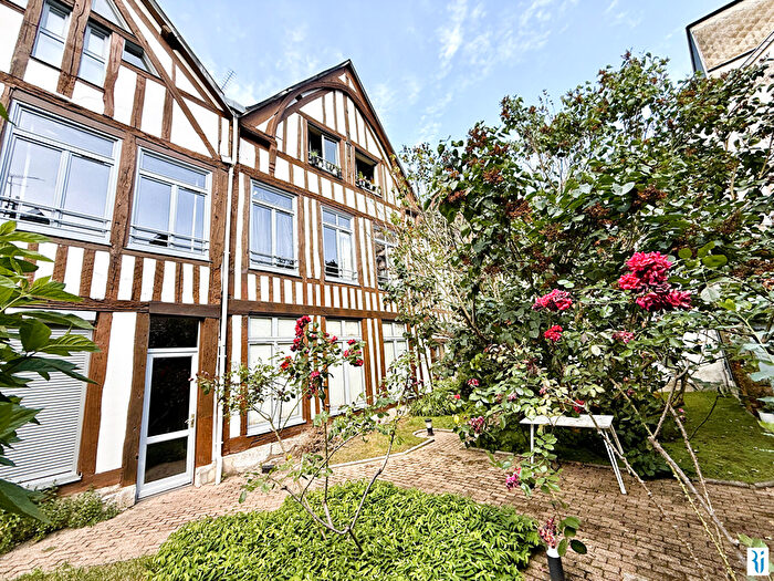 Appartement 3 pièces à Rouen, Vieux Marché, Cathédrale, à vendre