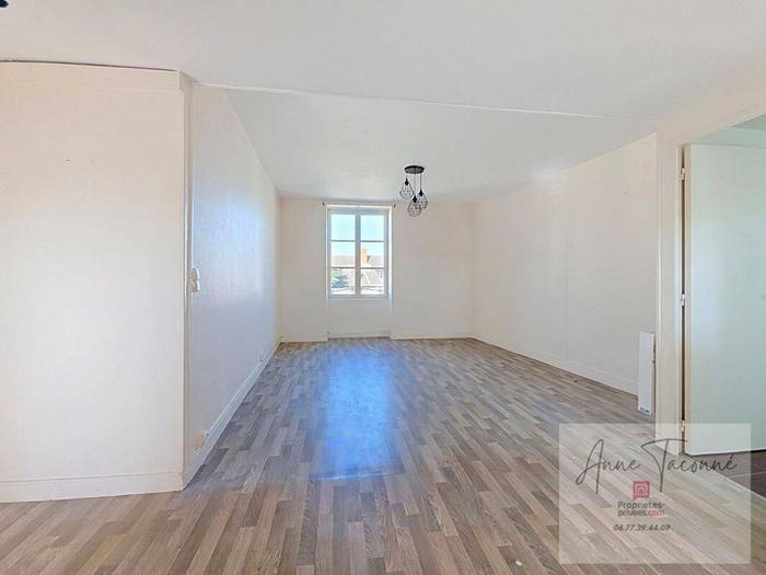 Le Mérévillois : Appartement 3 pièces à louer
