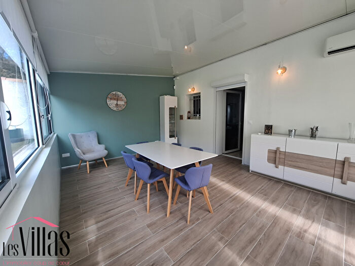 Maison à vendre - Narbonne - 4 pièces - 3 chambres