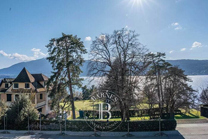 Appartement à vendre - Annecy - 4 pièces - 3 chambres