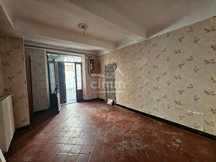 Maison à vendre - Oraison - 6 pièces - 2 chambres