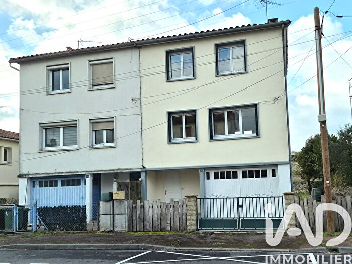 Maison à vendre - La Rochefoucauld - 3 pièces - 2 chambres