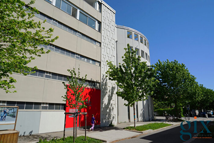 Appartement 4 pièces à Grenoble, Ile Verte, à vendre