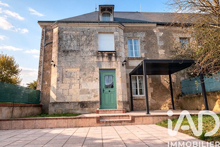 Maison à vendre - Noyant-de-Touraine - 5 pièces - 4 chambres