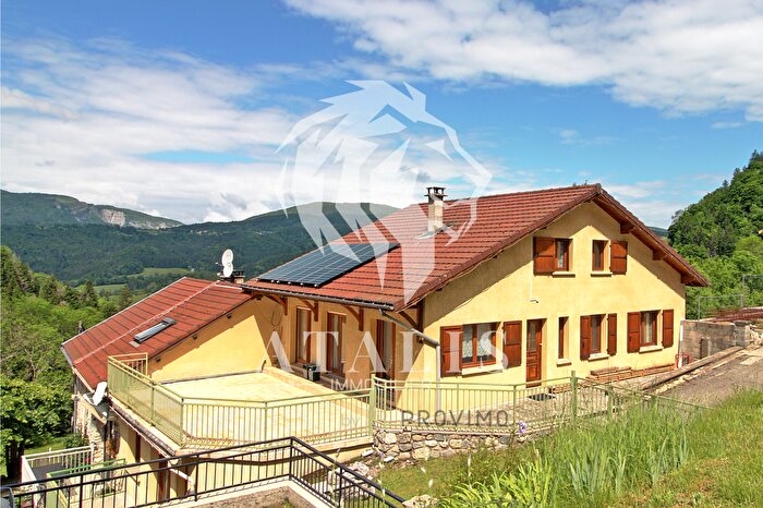 Maison à vendre - Saint-Martin-en-Vercors - 8 pièces - 5 chambres