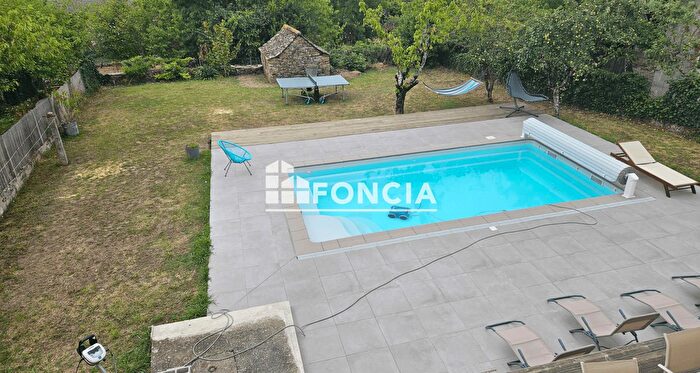 Maison à vendre - Sauveterre-de-Rouergue - 6 pièces - 4 chambres