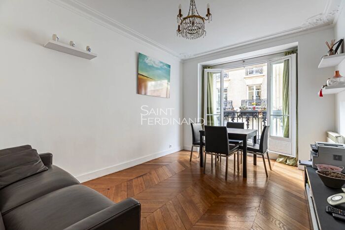 Appartement à vendre - Paris e , Jules Joffrin - 2 pièces - 1 chambre