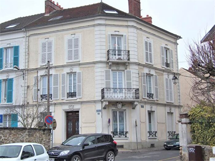 La Ferté-sous-Jouarre : Appartement 3 pièces à louer