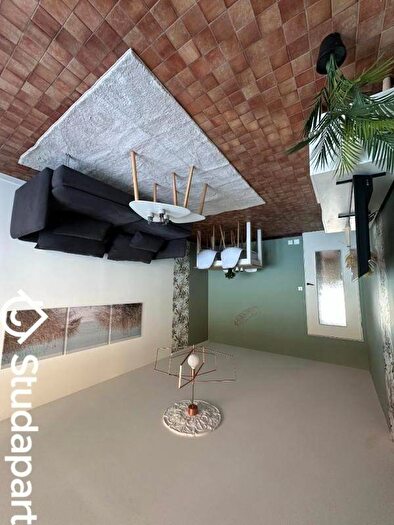 Appartement à louer - Pau Nord - 1 pièce - 4 chambres